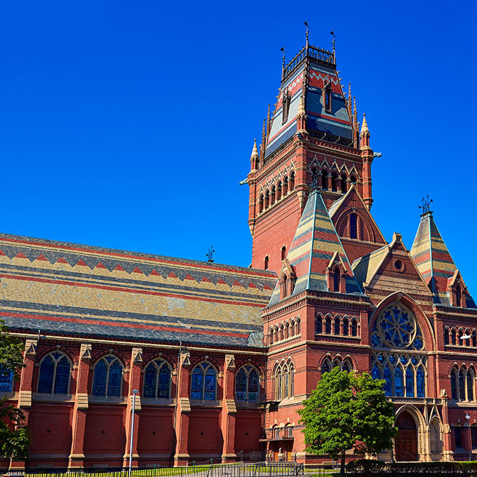 Harvard University Outdoor Scavenger Hunt | Virgin Experience Gifts