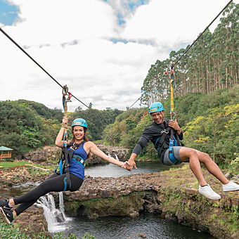 Umauma Falls Zipline Tour | Virgin Experience Gifts